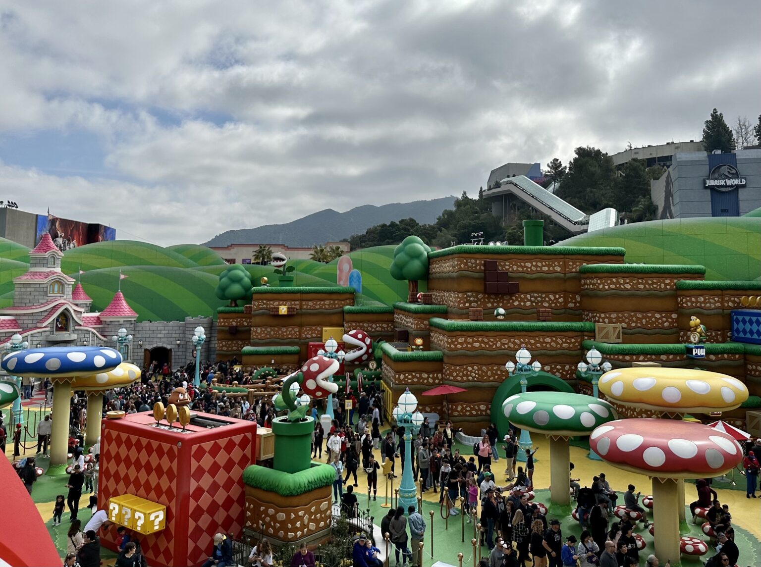 【ユニバーサルスタジオハリウッド×マリオ】現地の様子やエリアへの入り方をご紹介 - Global Mind, Local Life